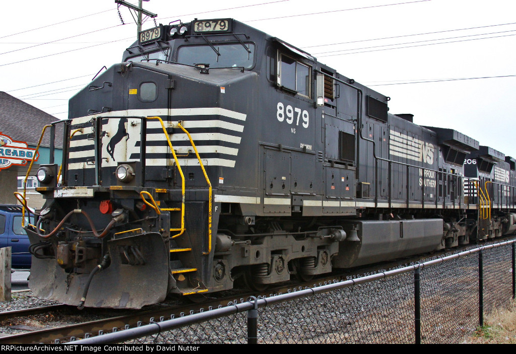 NS 8979